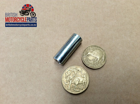 06-6544 CHAINGUARD SPACER - COMMANDO MK3 - British Motorcycle Parts Ltd