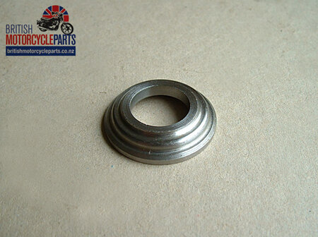 70-6439 Valve Spring Cup - Triumph 650 1963-73 - British Motorcycle ...